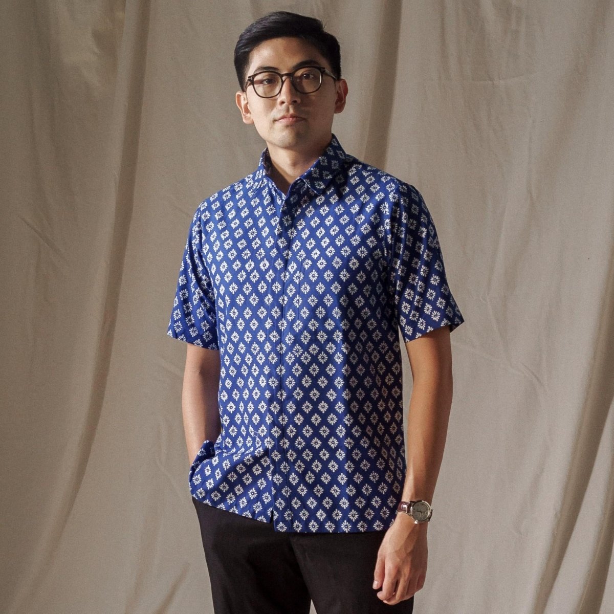 Katara - Mandalas Kemeja Batik Pria Premium Lengan Pendek